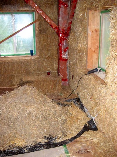 Light Clay Straw Stuffing – TRC Timberworks